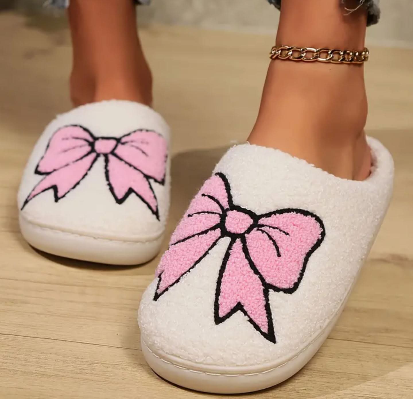 Cute & Cozy Pink Bow Slippers for All Seasons